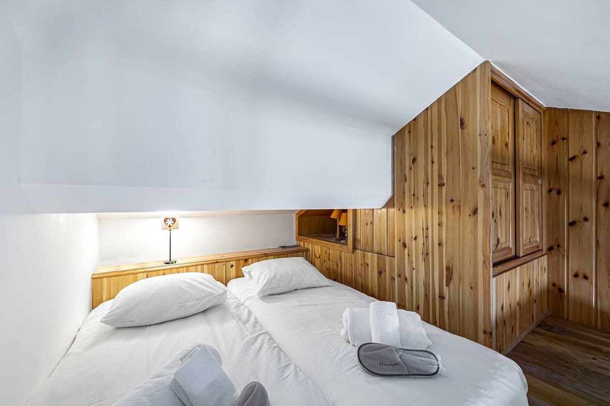 Rent Holiday Home Apartment Morgane France - Excellence Luxury Villas