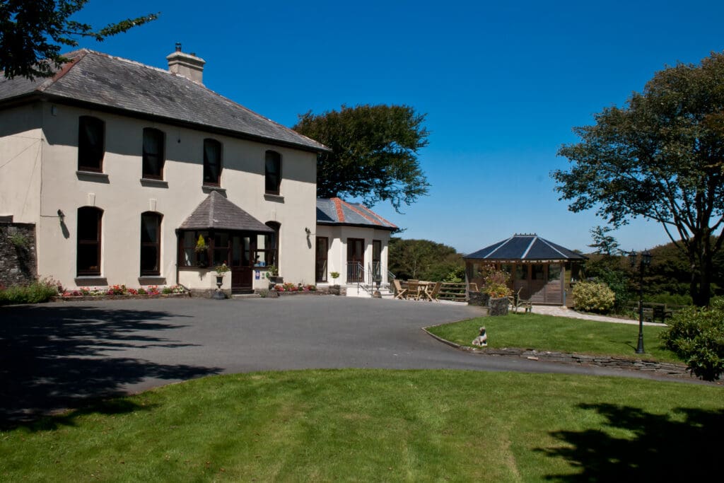Pendragon Country House - Luxury Villa Rental Guide - Excellence Luxury ...