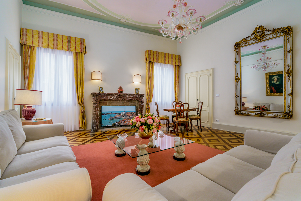 Rent Holiday Homes Rent Apartment San Luca Italy - Excellence Luxury Villas