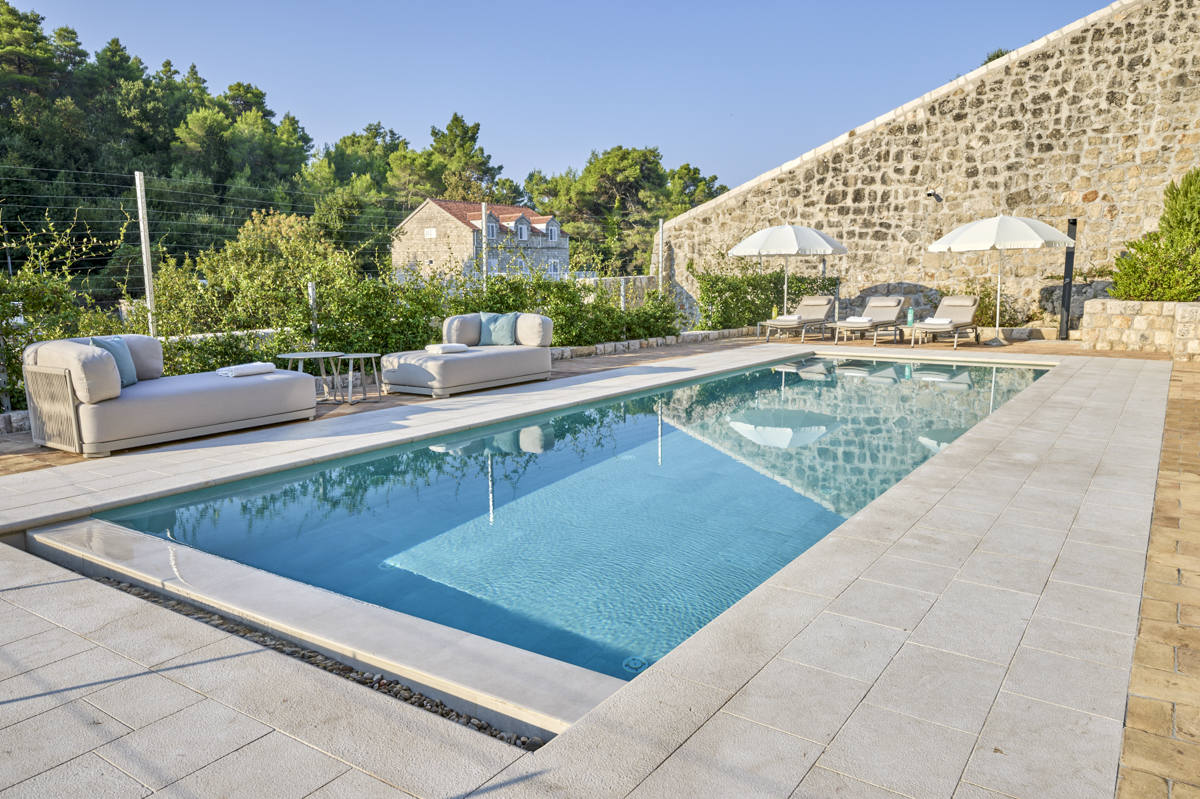 Holiday Rentals-Rent Villa Reverie Croatia - Excellence Luxury Villas