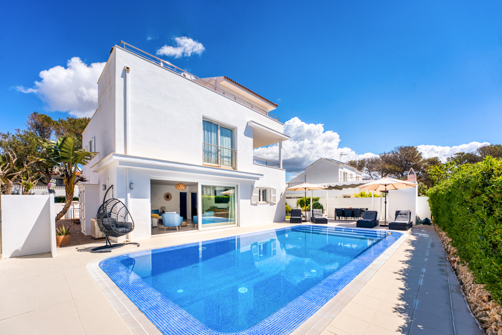 Rent Holiday Homes Rent Villa Llissa Spain - Excellence Luxury Villas
